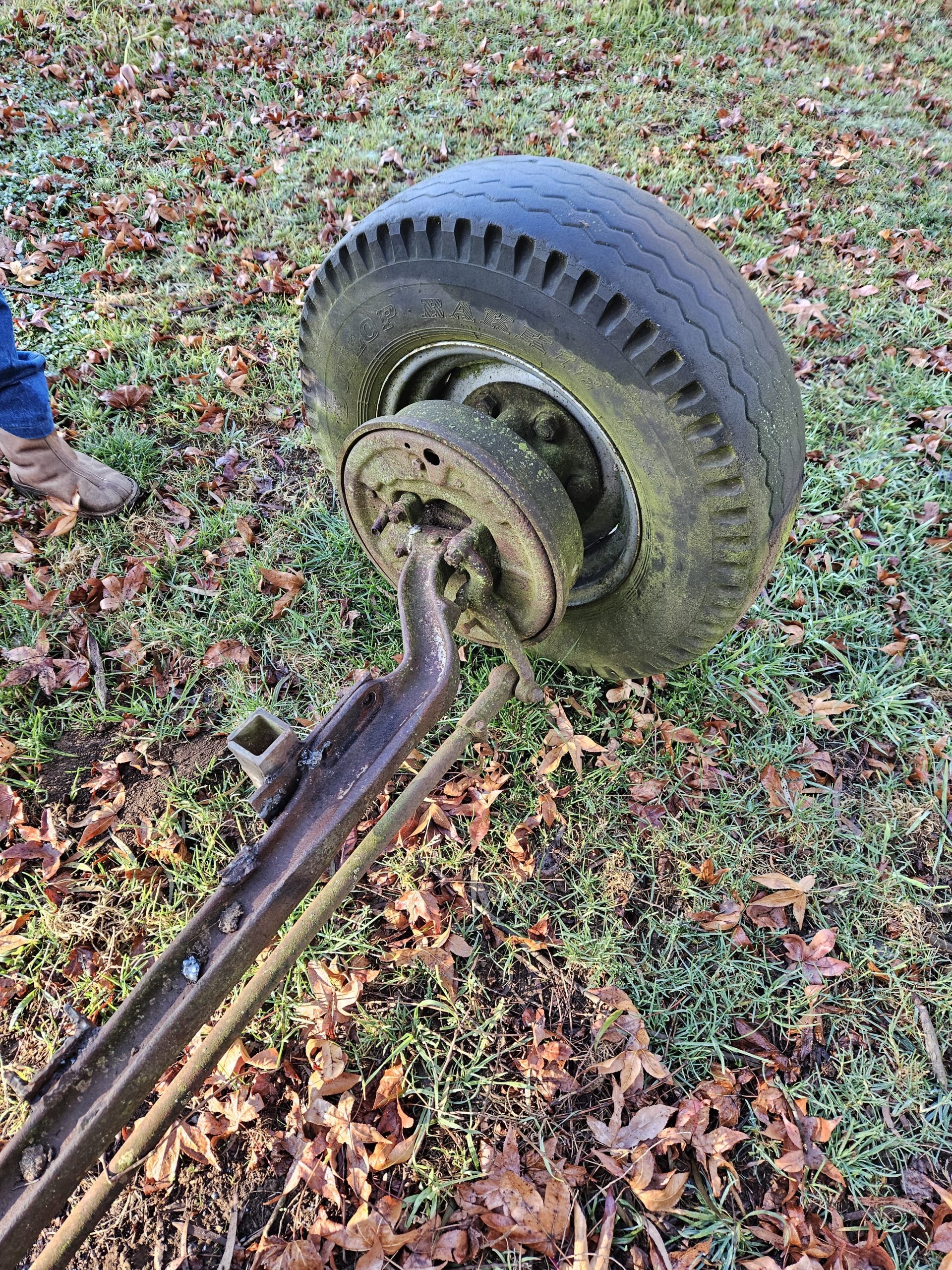 2 lorry axles - Borgy's Farm Stuff