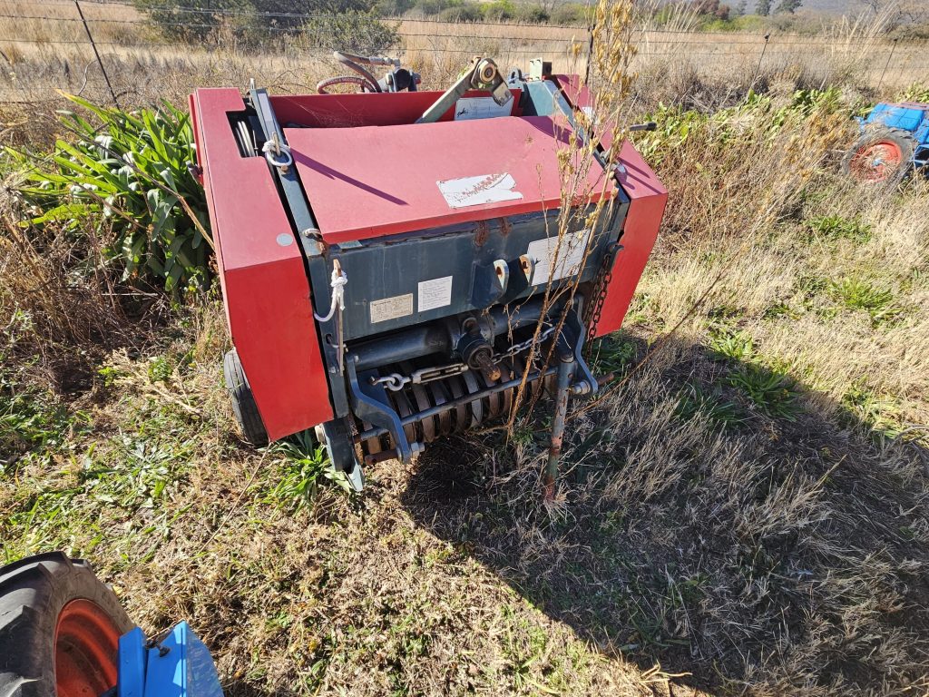 Foton b70 Mini Baler – Borgy's Farm Stuff